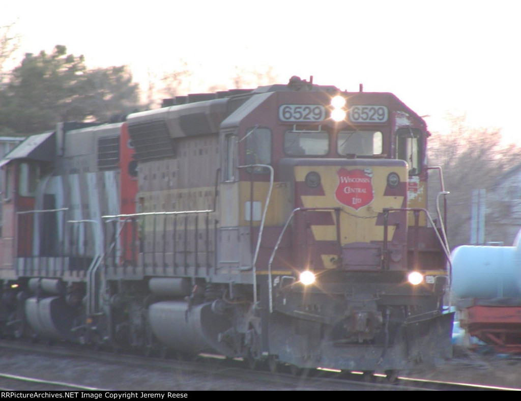 WC 6529 switching the now defunct Badger Paper